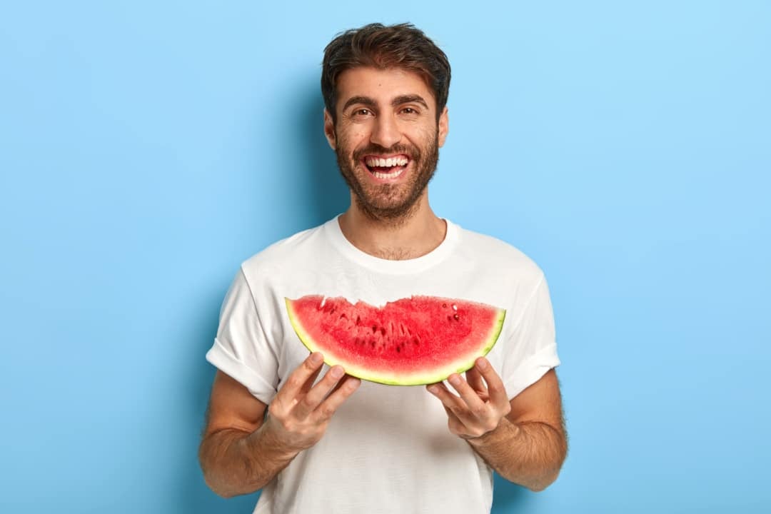 6 Benefits of Watermelon & Best Tips on Purchase and Use