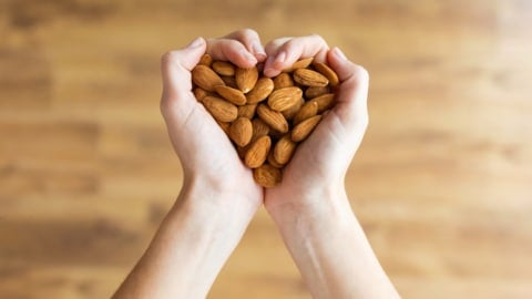 8 Health Benefits of Almonds & 4 Risks - Domestic Fits